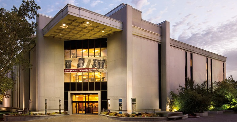 The Best Genealogy Libraries for Creating a Family Tree | Treemily